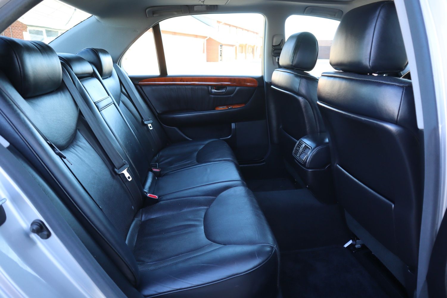 2004 Lexus LS 430 Base | Victory Motors of Colorado