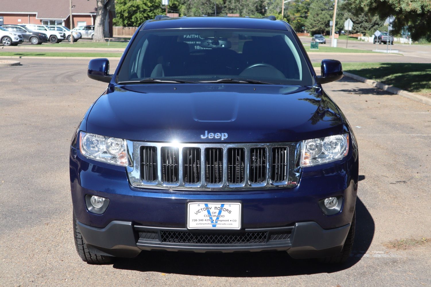 2013 Jeep Grand Cherokee Laredo | Victory Motors of Colorado