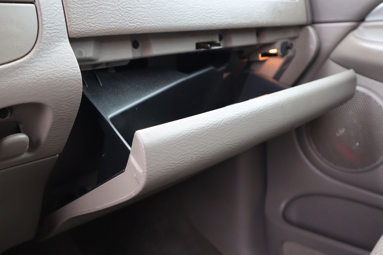 2004 Dodge Ram Pickup 1500 Laramie | Victory Motors of Colorado