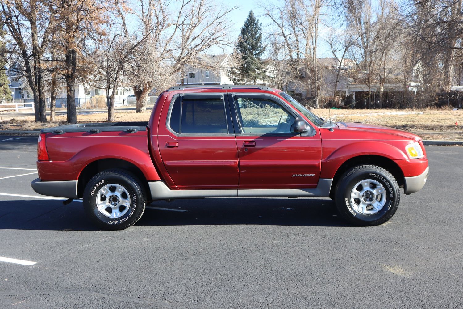 Ford Explorer Sport Trac 2001 Levantado 2001 Ford Explorer Sport Trac: