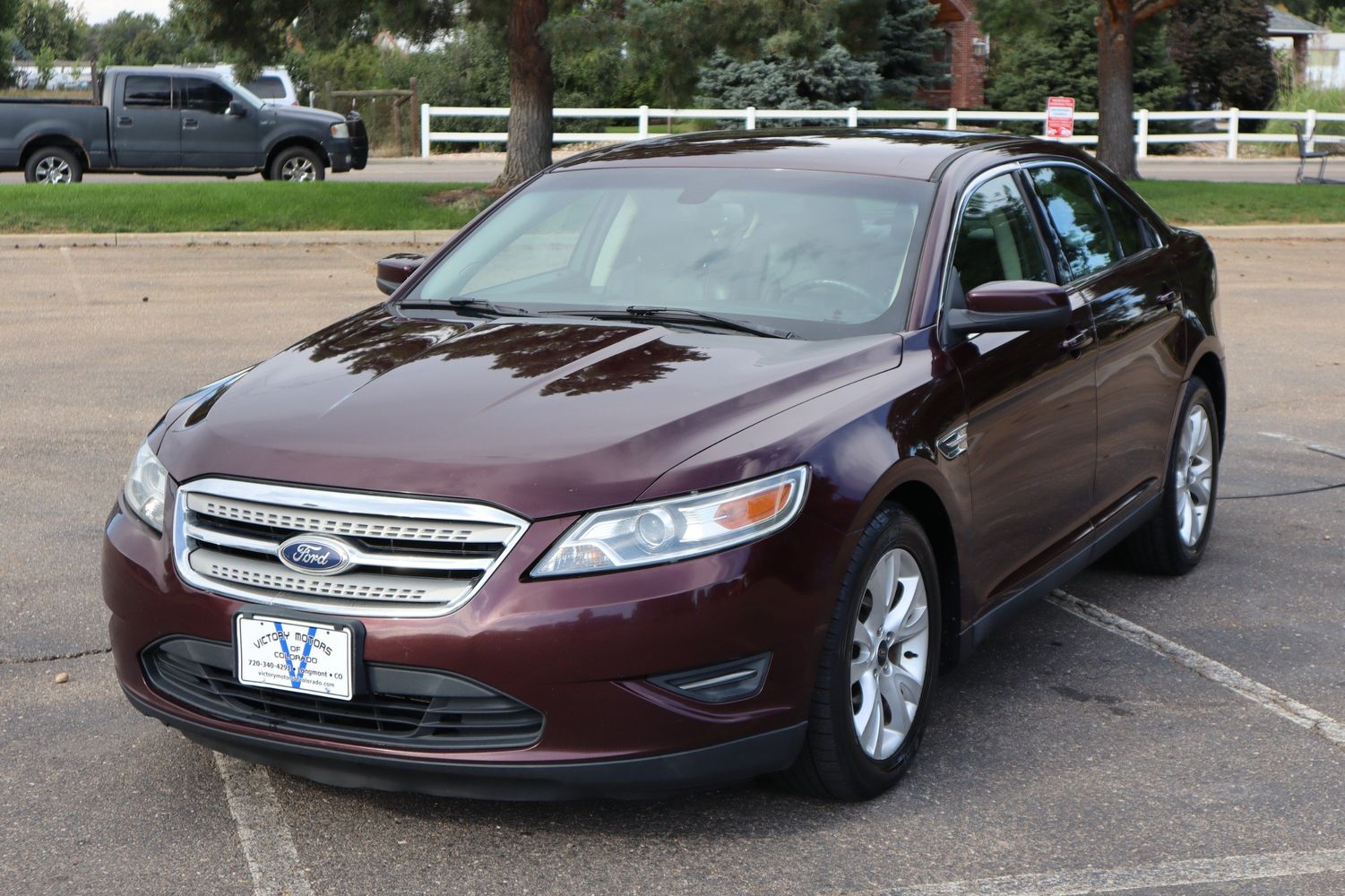 2011 Ford Taurus SEL | Victory Motors of Colorado