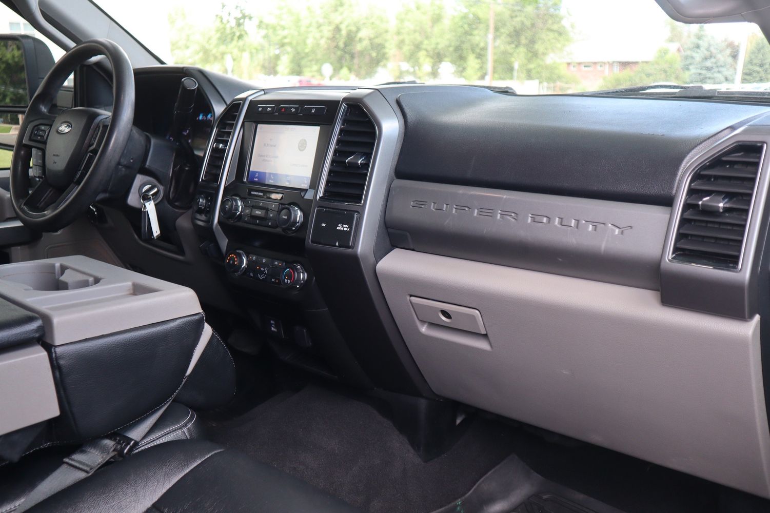 2020 Ford F-250 Super Duty XLT | Victory Motors of Colorado