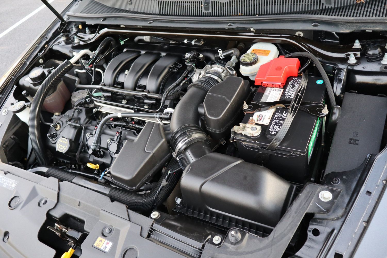 2015 Ford Taurus Limited | Victory Motors of Colorado