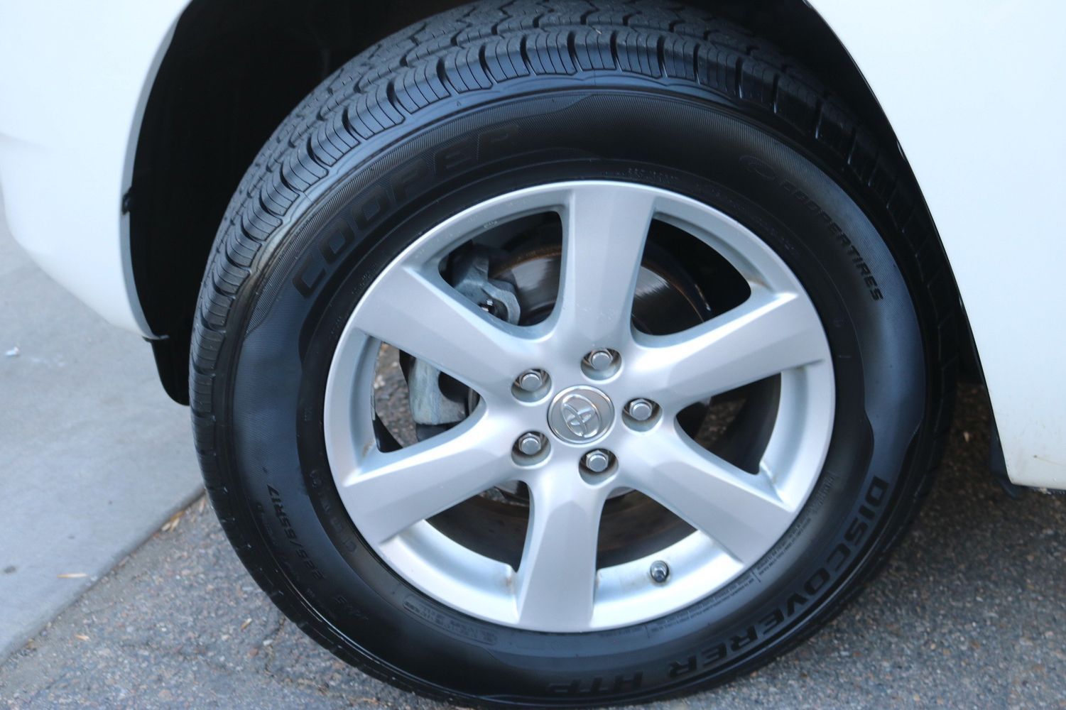 2008 Toyota RAV4 Limited | Victory Motors of Colorado