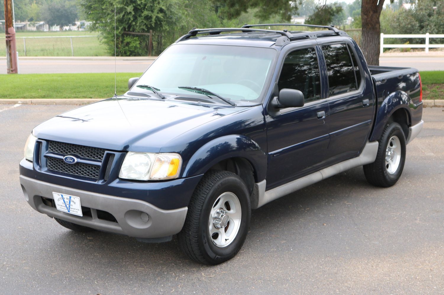 2003 Ford Explorer Sport Trac XLS | Victory Motors of Colorado