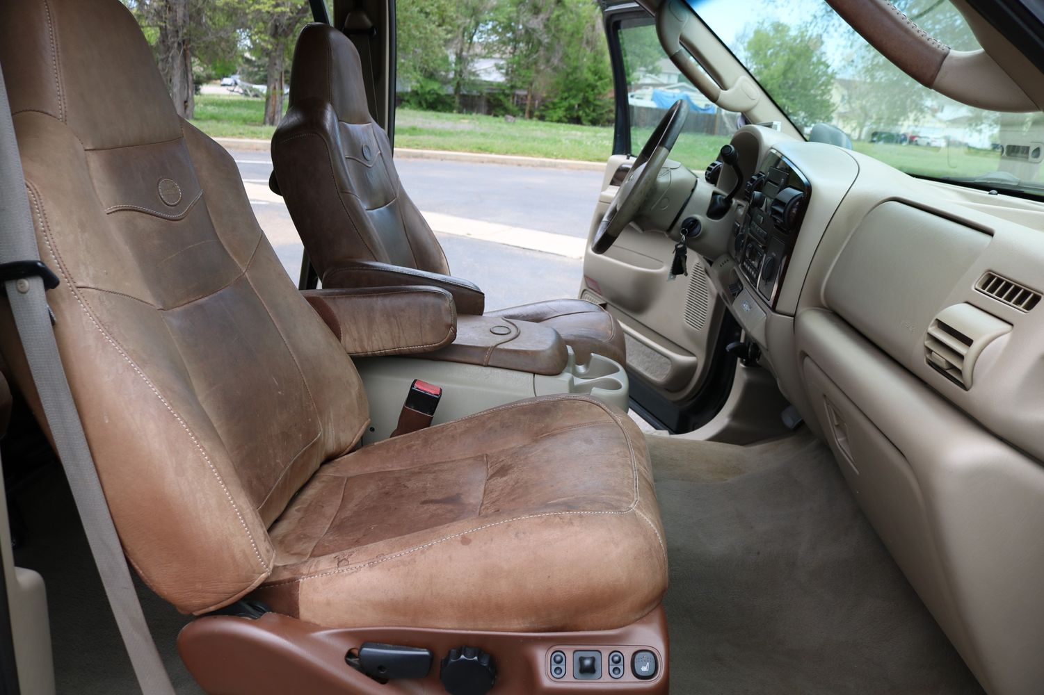 2005 Ford F-350 Super Duty King Ranch | Victory Motors of Colorado