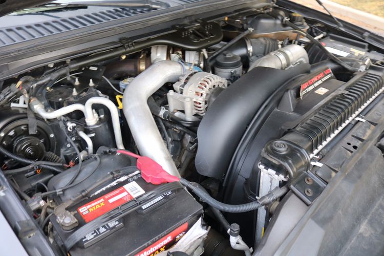 2005 Ford F-250 Lariat | Victory Motors of Colorado