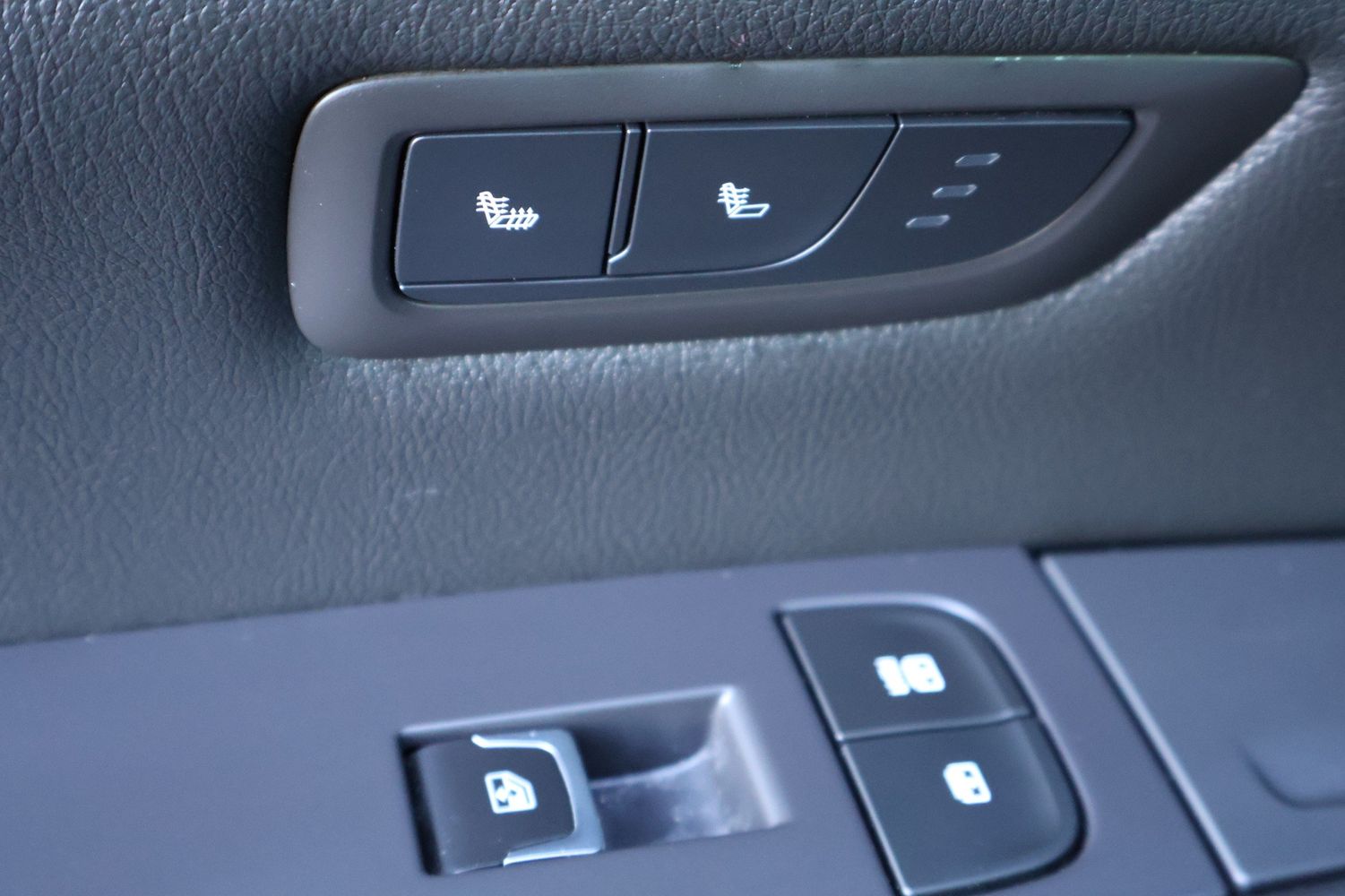 2016 Cadillac CT6 3.6L Luxury | Victory Motors of Colorado