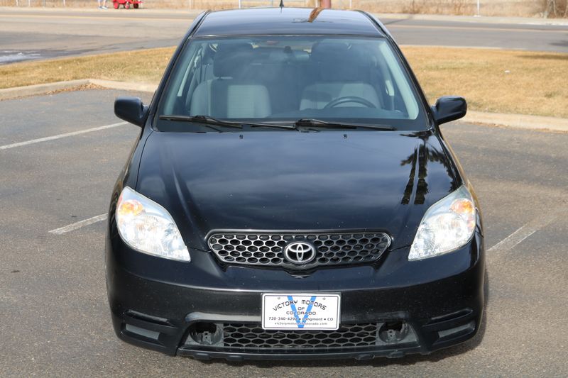 2003 Toyota Matrix Photos