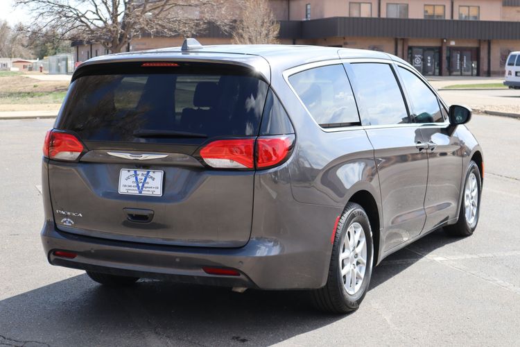 2019 Chrysler Pacifica LX | Victory Motors of Colorado