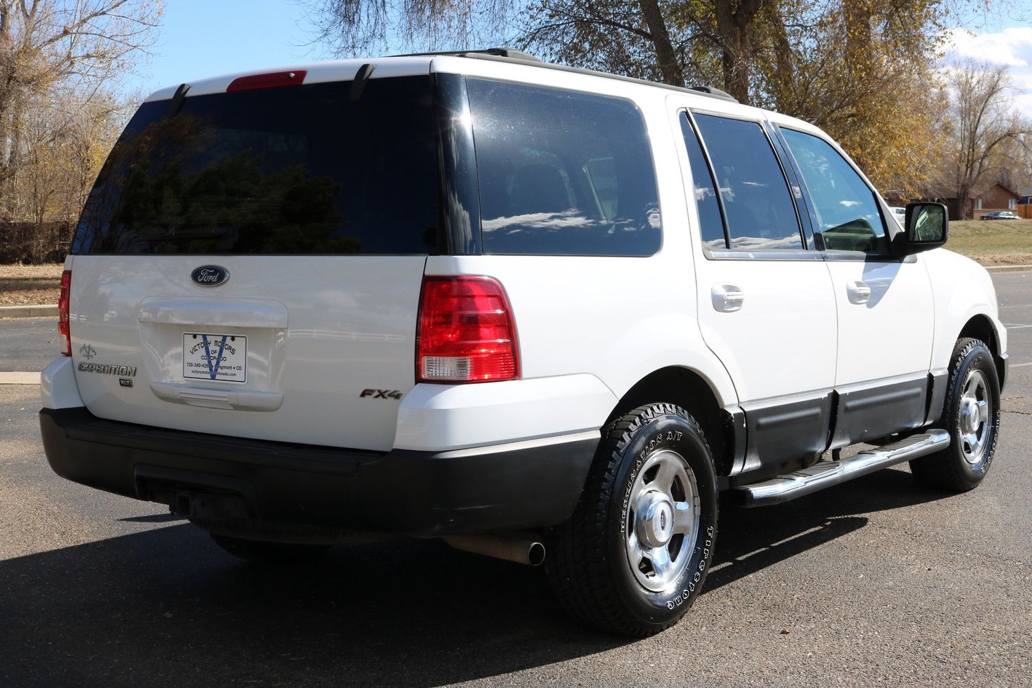 2003 Ford Expedition XLT | Victory Motors of Colorado