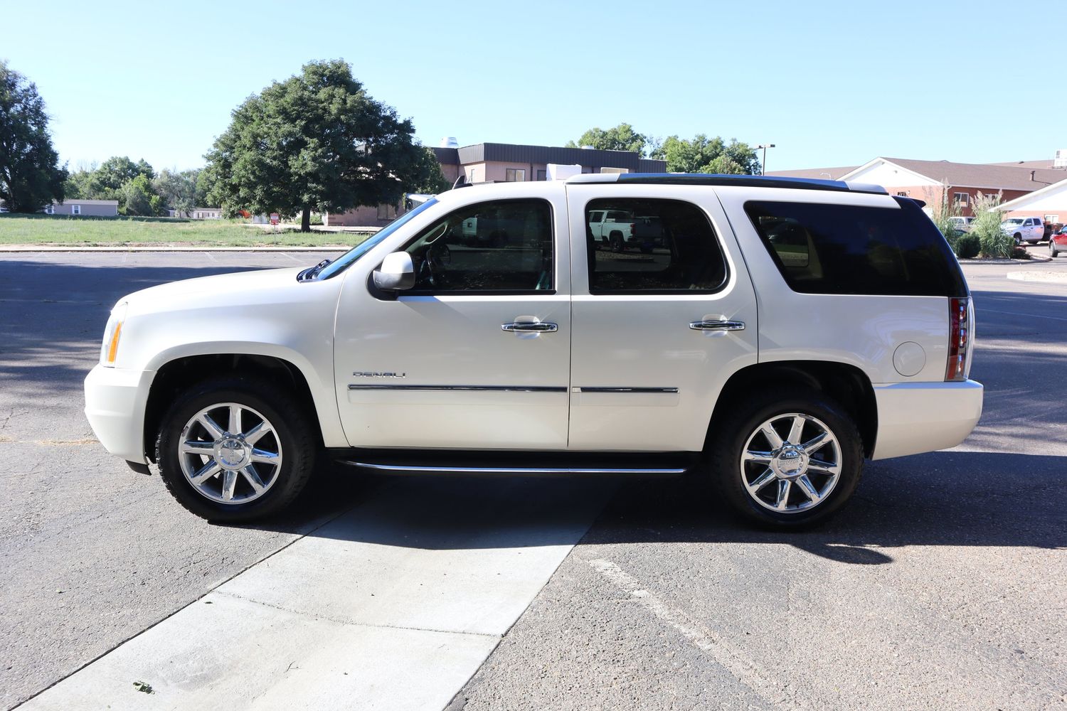 2013 GMC Yukon Denali | Victory Motors of Colorado