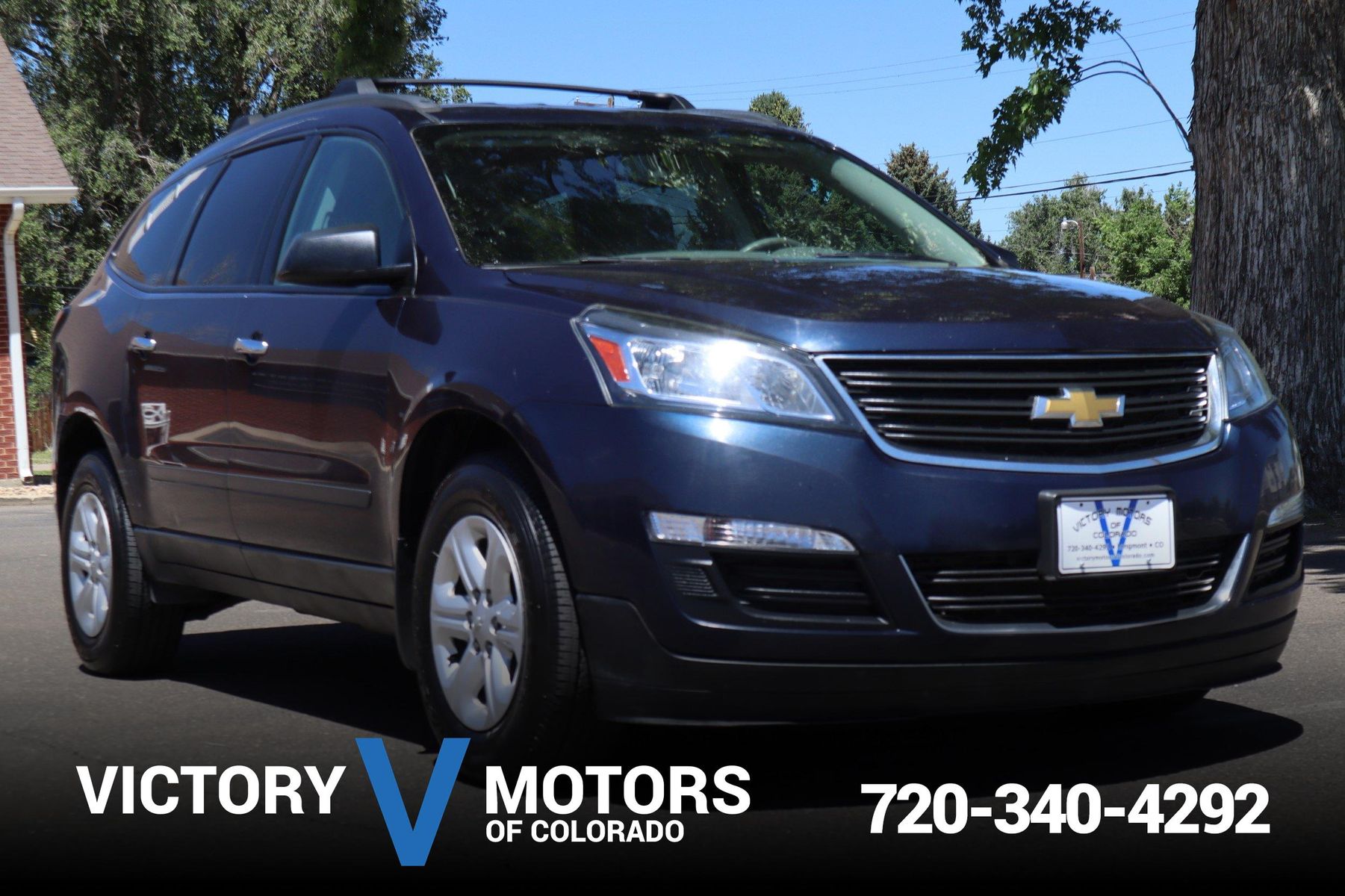 2015 Chevrolet Traverse LS | Victory Motors of Colorado