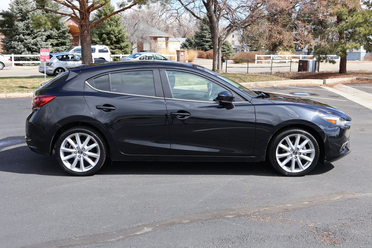 2017 Mazda Mazda3 Grand Touring | Victory Motors of Colorado