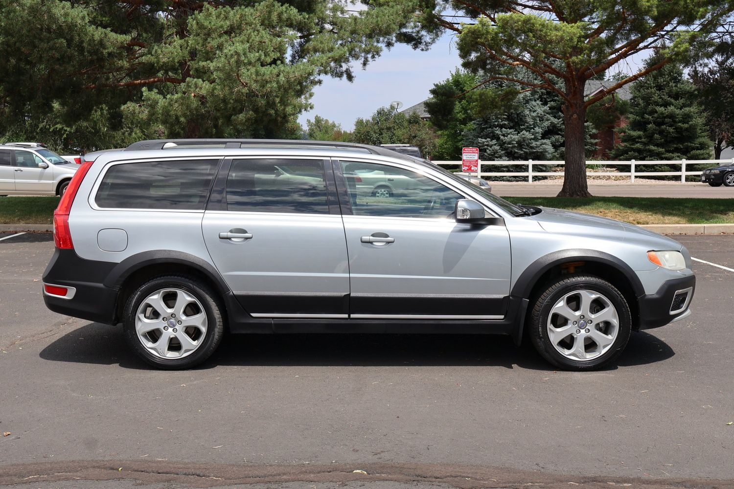 2011 Volvo XC70 T6 | Victory Motors of Colorado