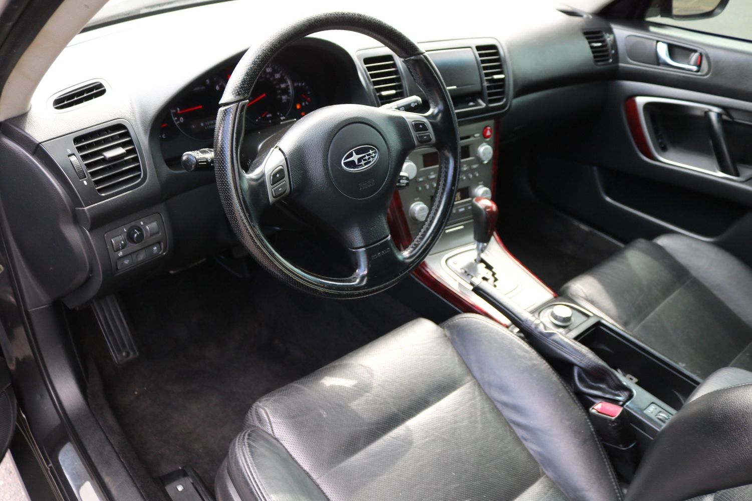 2007 Subaru Outback 2.5 XT Limited | Victory Motors of Colorado