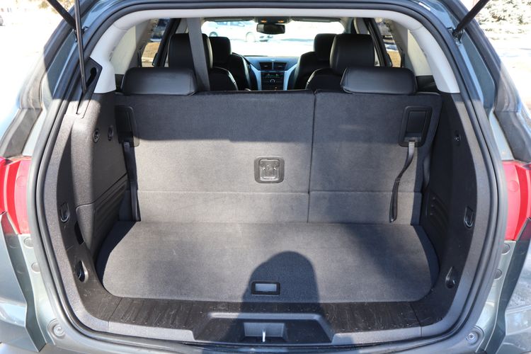 2011 Chevrolet Traverse LT | Victory Motors of Colorado