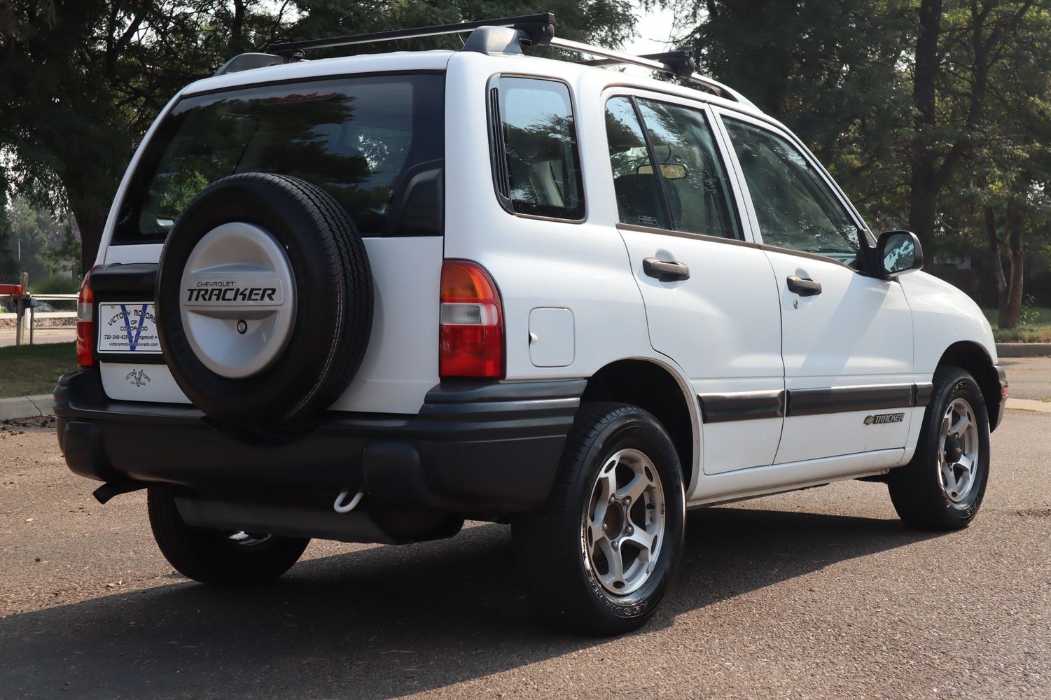 2000 Chevrolet Tracker Base | Victory Motors of Colorado