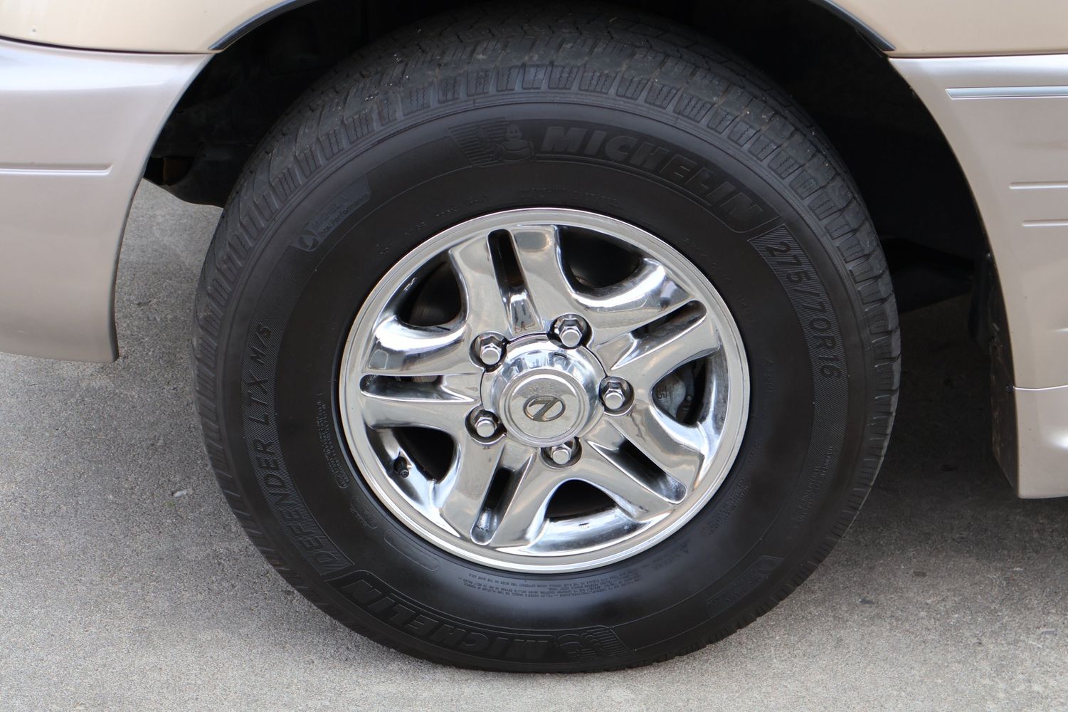 1999 Lexus LX 470 Base | Victory Motors of Colorado