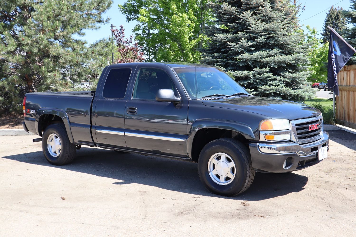 2003 GMC Sierra 1500 Base | Victory Motors of Colorado