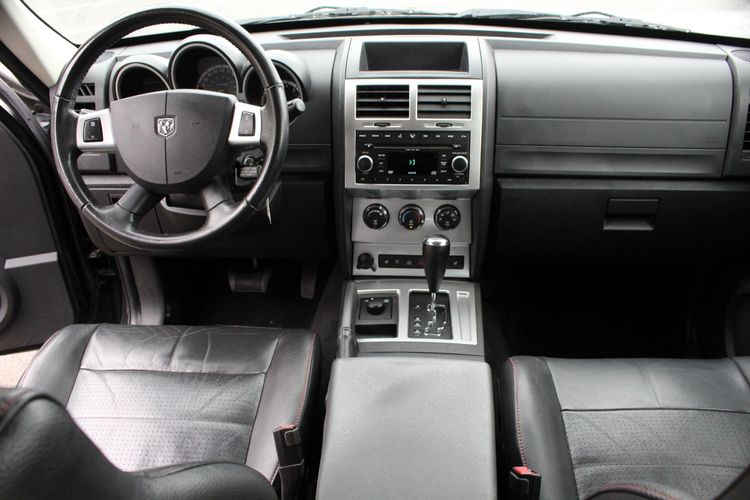 2007 Dodge Nitro R/T | Victory Motors of Colorado