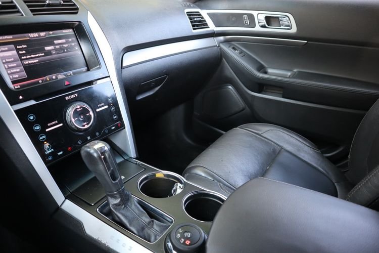 2014 Ford Explorer Sport | Victory Motors of Colorado