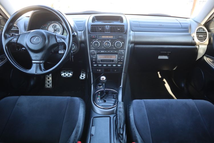 2001 Lexus IS 300 Base | Victory Motors of Colorado