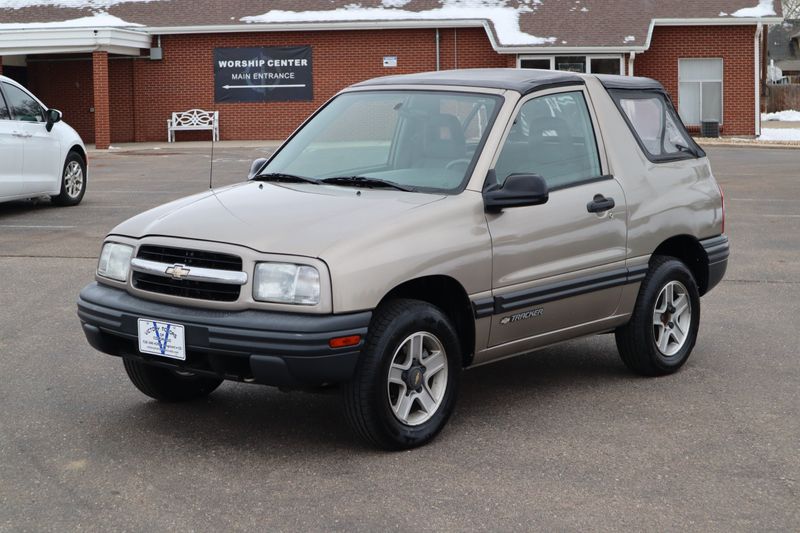 2002 Chevrolet Tracker Photos