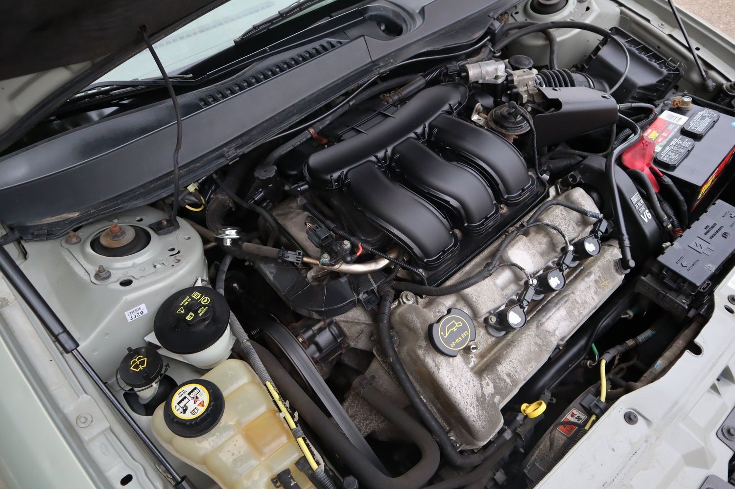 2005 Ford Taurus SEL | Victory Motors of Colorado