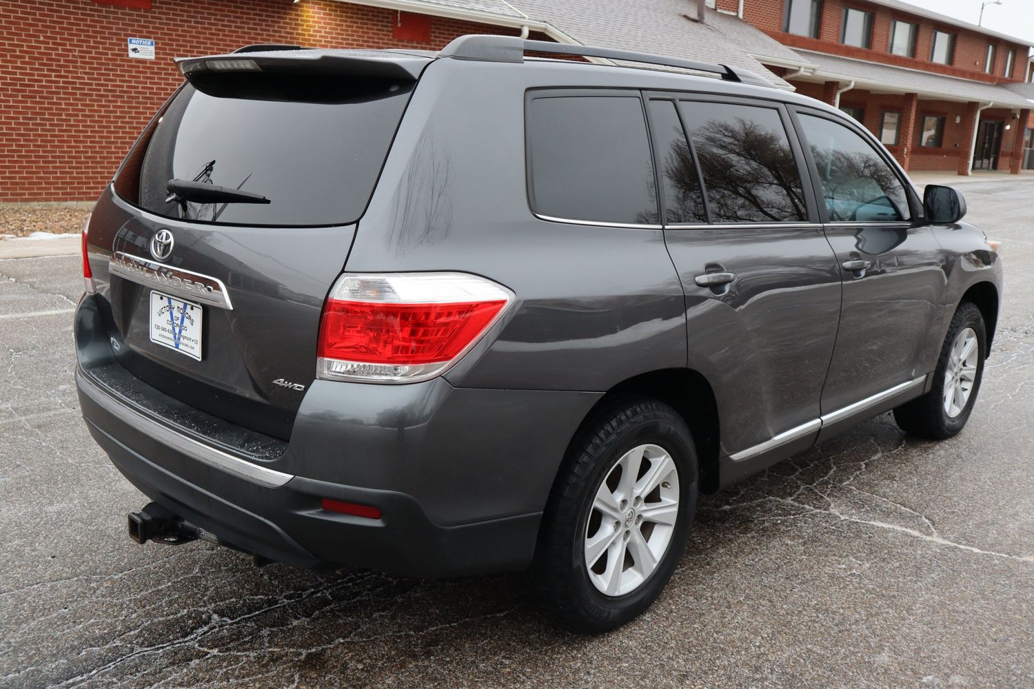2013 Toyota Highlander SE | Victory Motors of Colorado