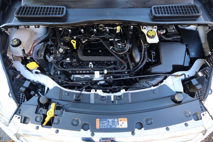 2019 Ford Escape SE | Victory Motors of Colorado