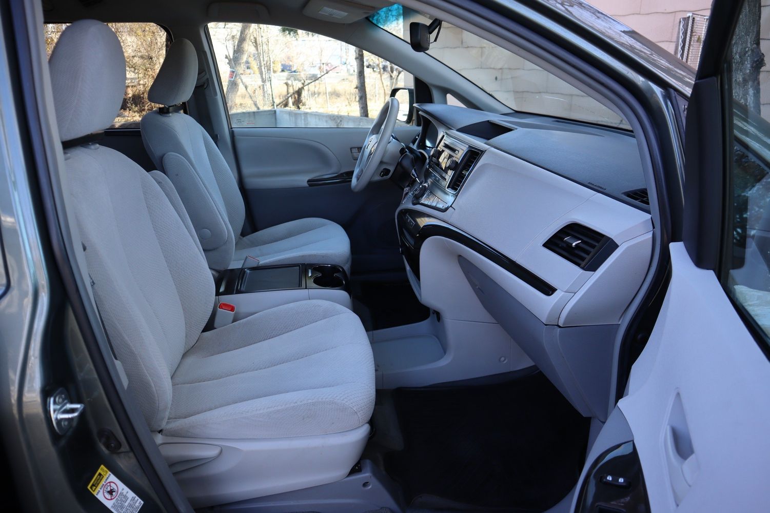 2014 Toyota Sienna LE 7-Passenger Auto Access Seat | Victory Motors of ...