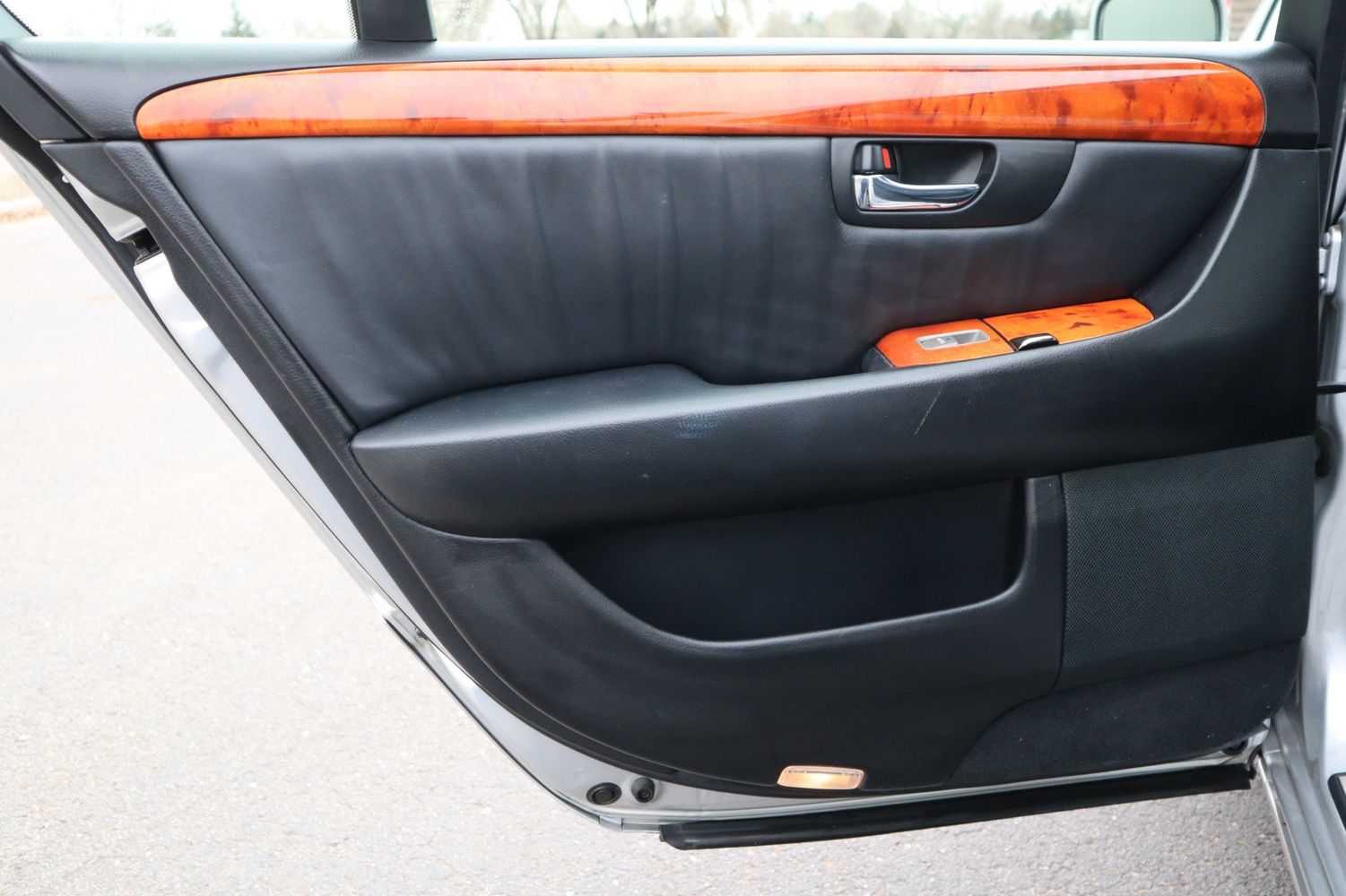 2004 Lexus LS 430 Base | Victory Motors of Colorado