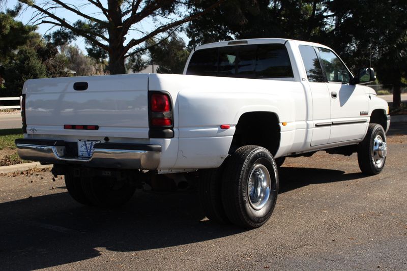 2002 Dodge Ram 3500 Photos