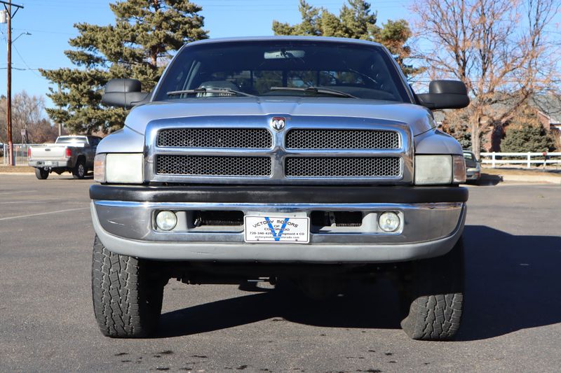 2001 Dodge Ram 2500 Photos