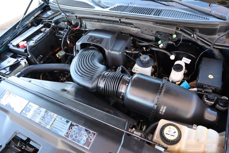 2002 Ford F-150 King Ranch | Victory Motors of Colorado