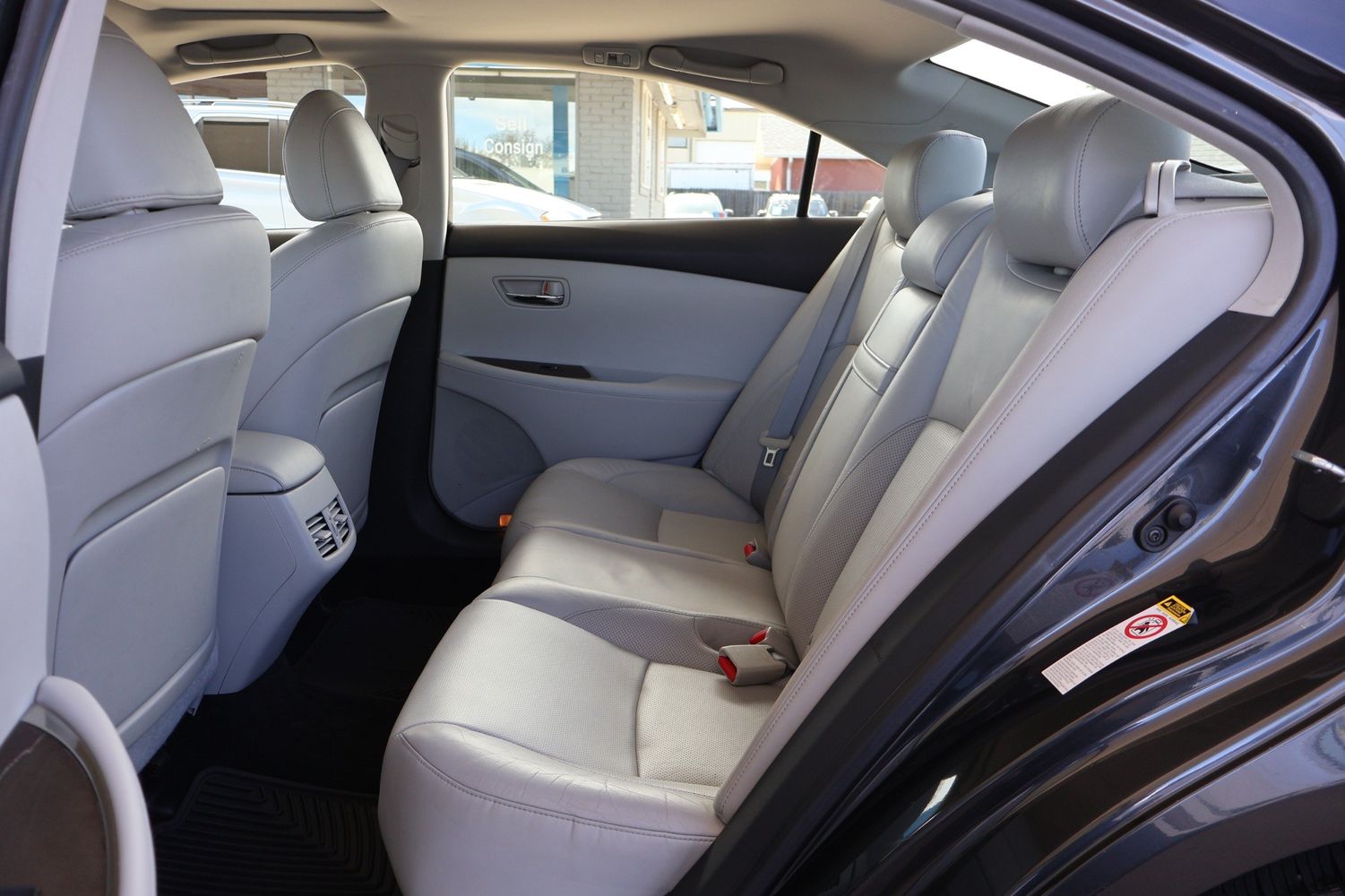 2011 Lexus ES 350 Base | Victory Motors of Colorado