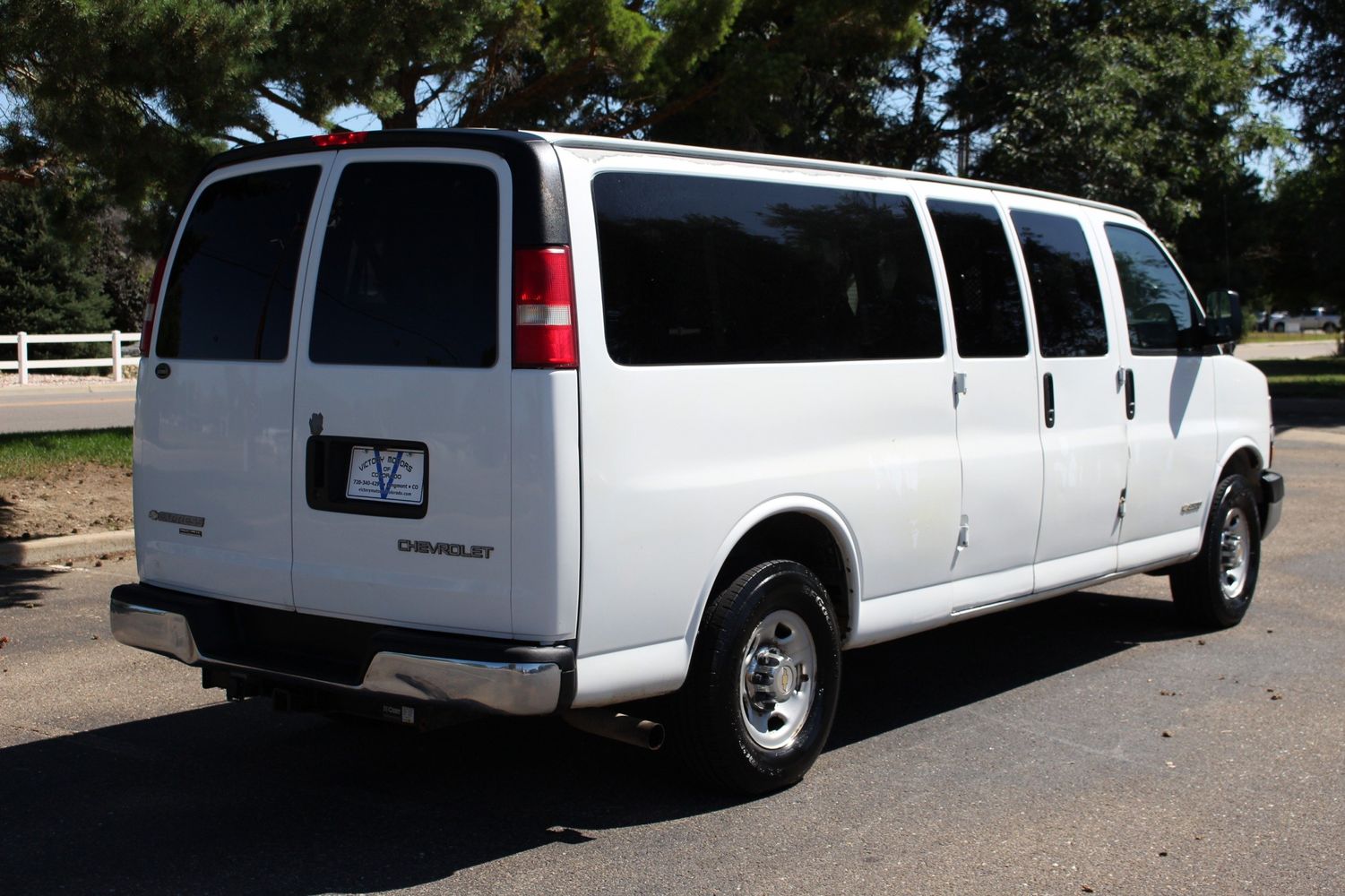 2004 Chevrolet Express Passenger 3500 | Victory Motors of Colorado