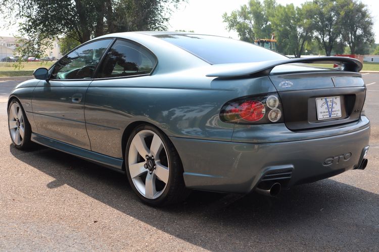 2006 Pontiac GTO 6.0 V8 | Victory Motors of Colorado