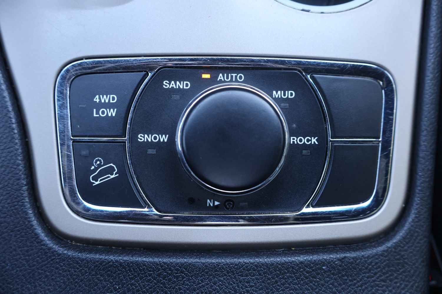 2014 Jeep Grand Cherokee Limited | Victory Motors of Colorado