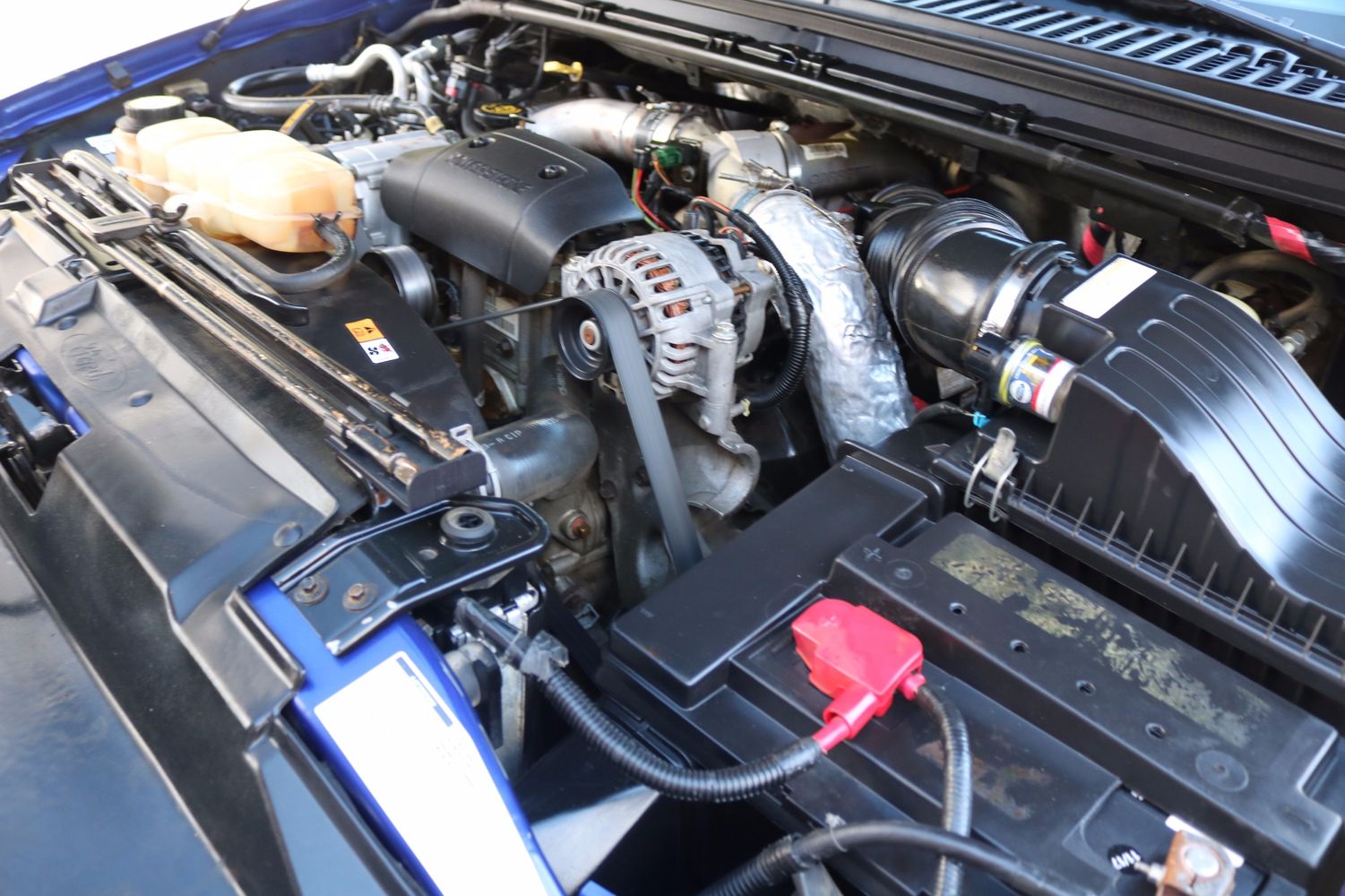 2003 Ford F-250 Super Duty XLT | Victory Motors of Colorado