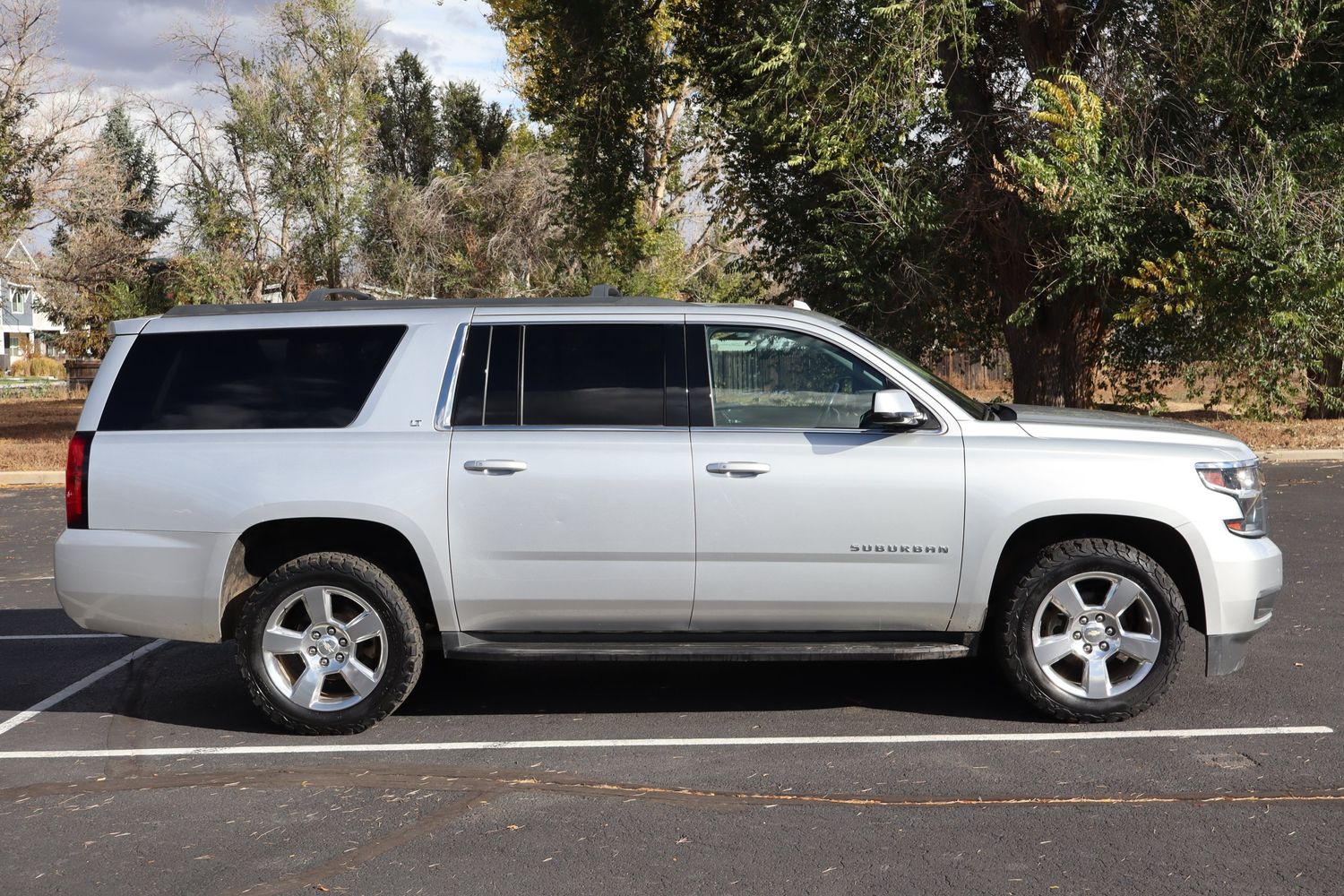 2017 Chevrolet Suburban LT | Victory Motors of Colorado
