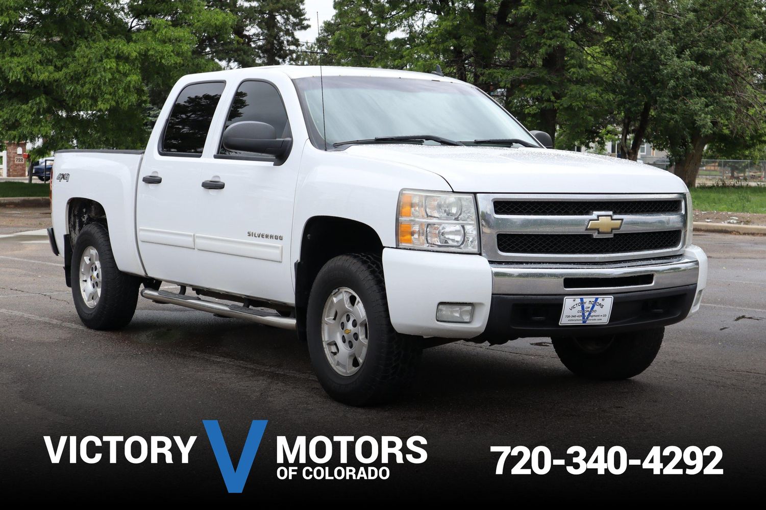 2011 Chevy Silverado White 2011 Chevrolet Silverado 1500 LT | Victory