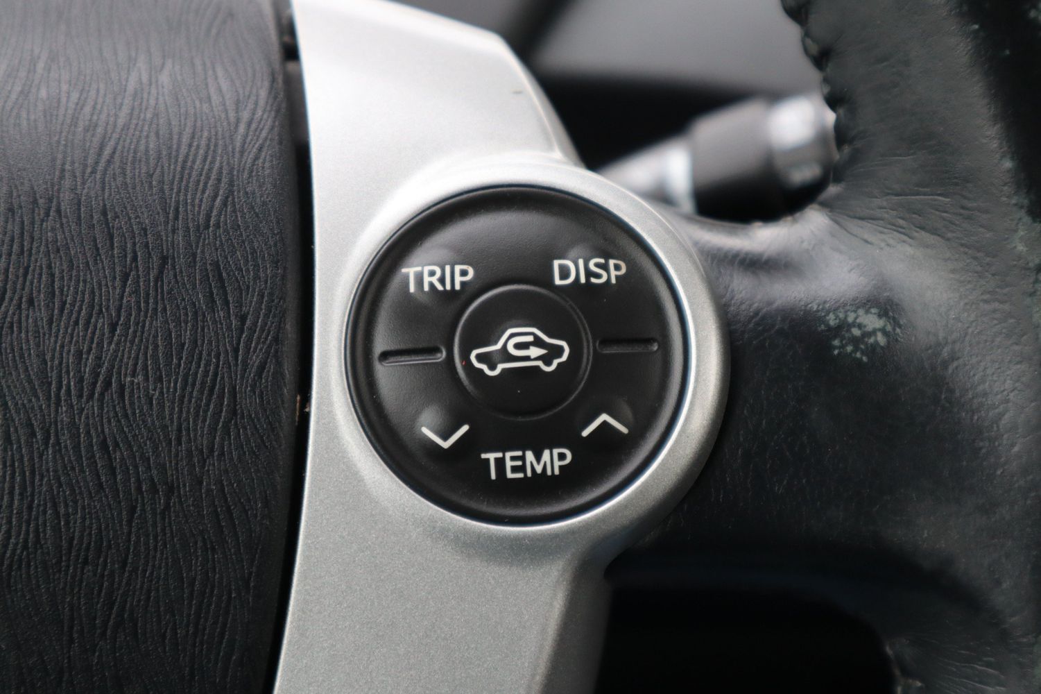 2010 Toyota Prius III | Victory Motors of Colorado
