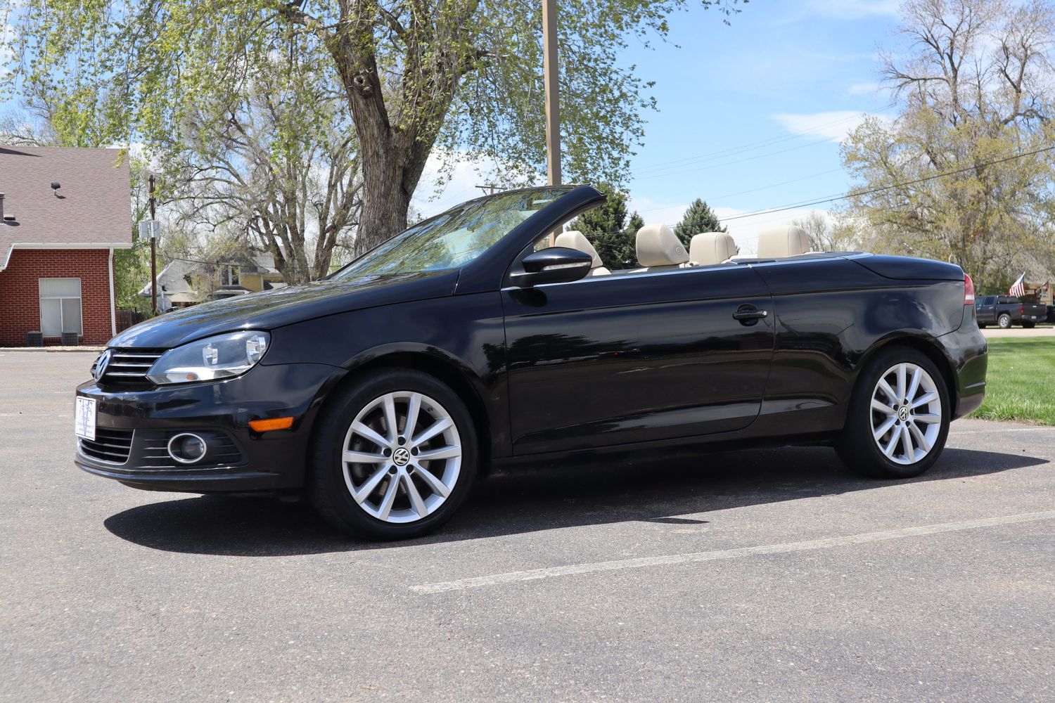 2012 Volkswagen Eos Komfort SULEV | Victory Motors of Colorado