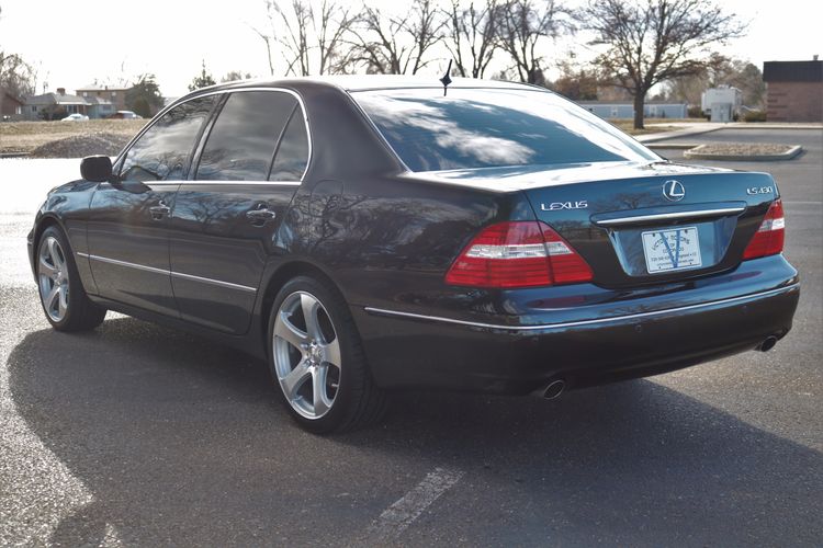2004 Lexus LS 430 Base | Victory Motors of Colorado