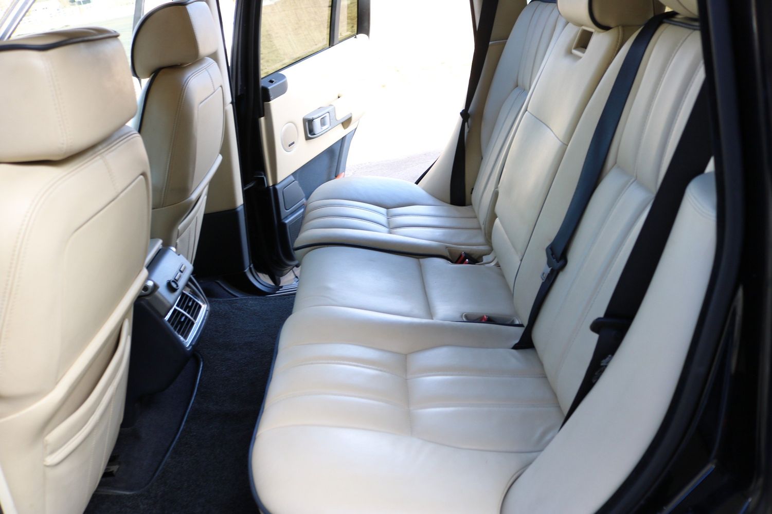 2006 Land Rover Range Rover HSE | Victory Motors of Colorado