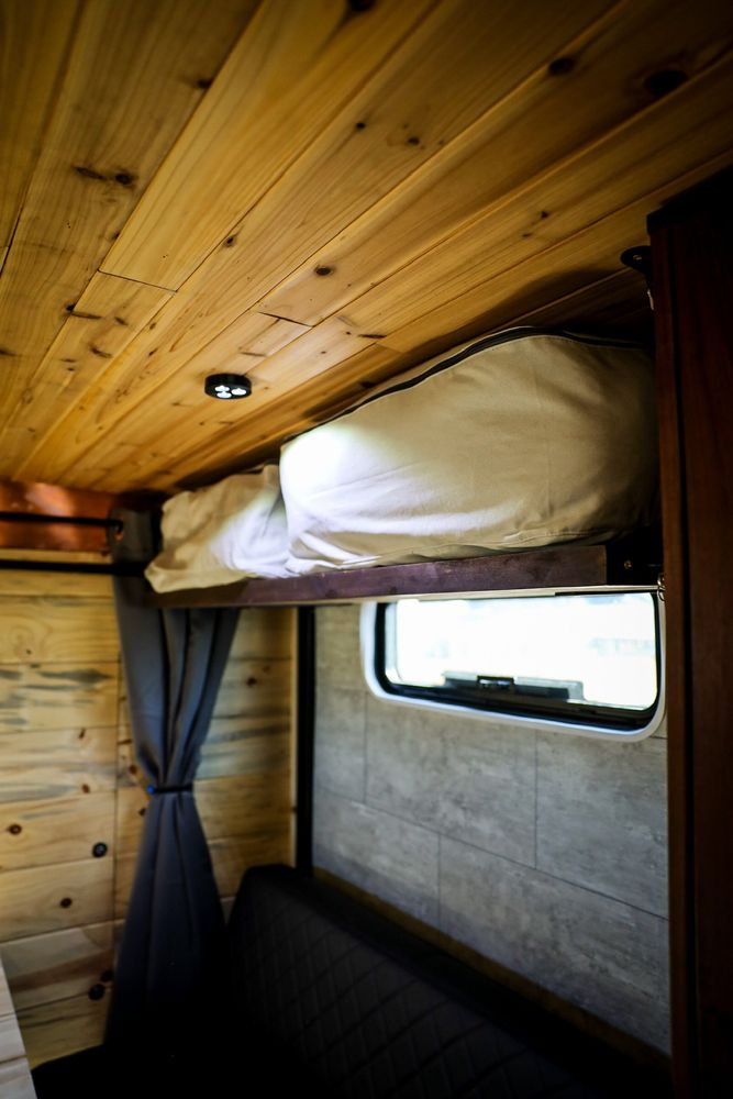 2008 Ford E-Series Chassis E-450 SD | Victory Motors of Colorado