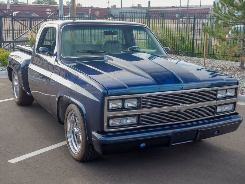 1985 Chevrolet C10 Photos