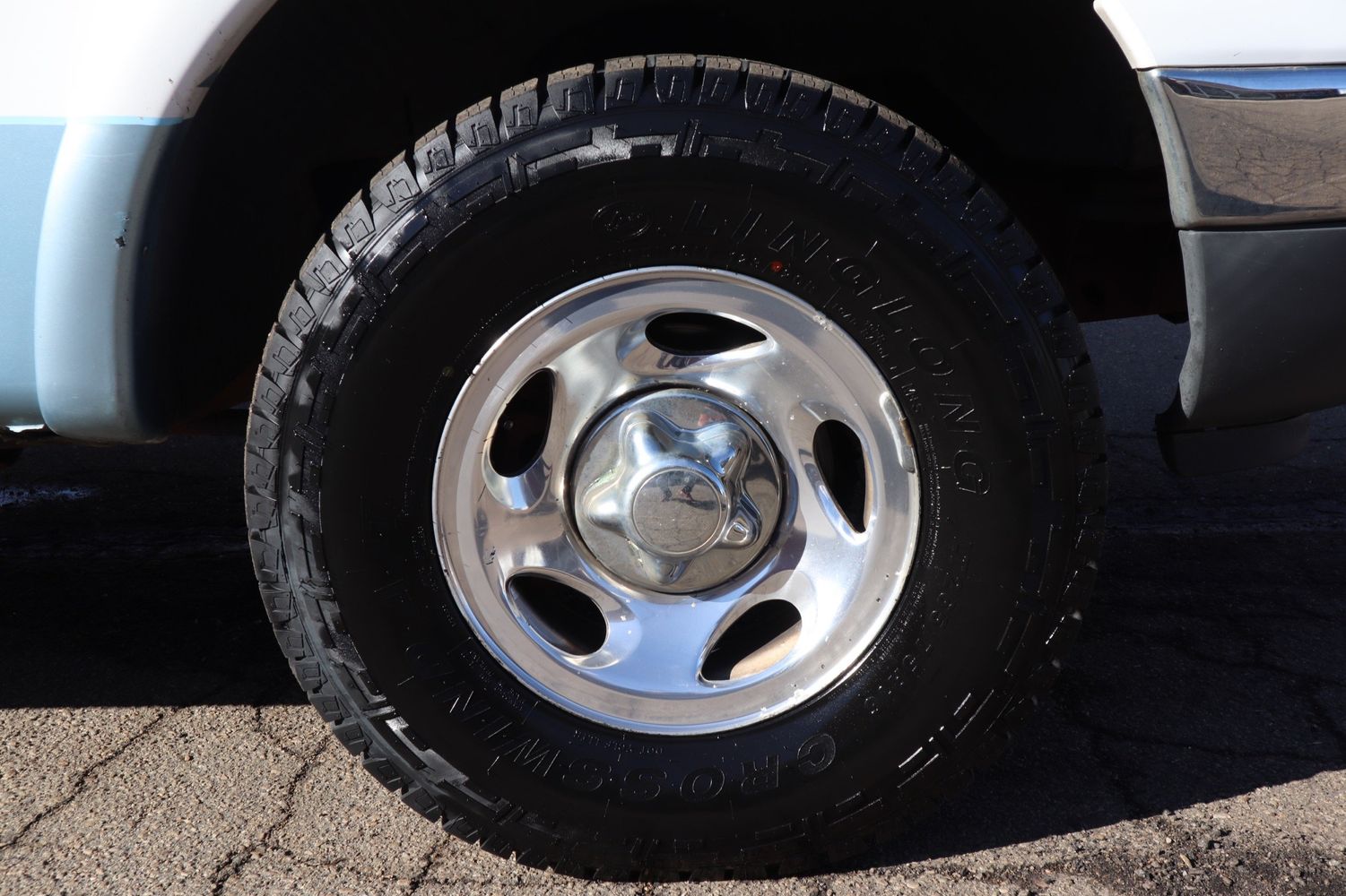 2001 Ford F-150 XLT | Victory Motors of Colorado